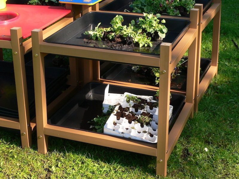 Children's Gardening / Exploration Table - Recycled Plastic Education